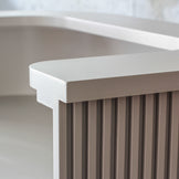 【公式】株式会社mateli(マテリ) ｜カミラ レジカウンター、レセプションカウンターBGA（ベージュグレイ）1000 2024.07